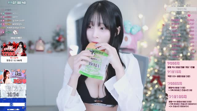 [클립][🎥24.12.18] 1주년🎂🤍 | SOOP VOD