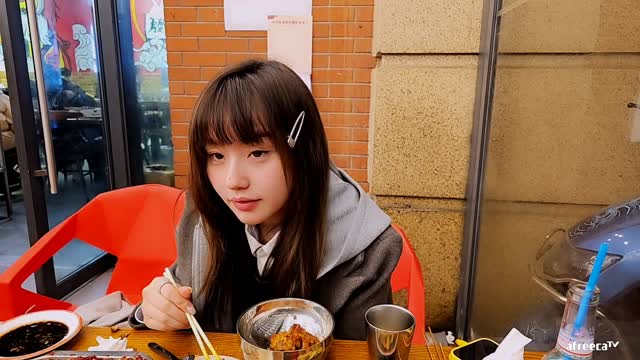 [클립][중국] 청두13화 커뮤니티 난리난 그녀 허싱 ️(쉬팔로미형1만5천개) | SOOP VOD