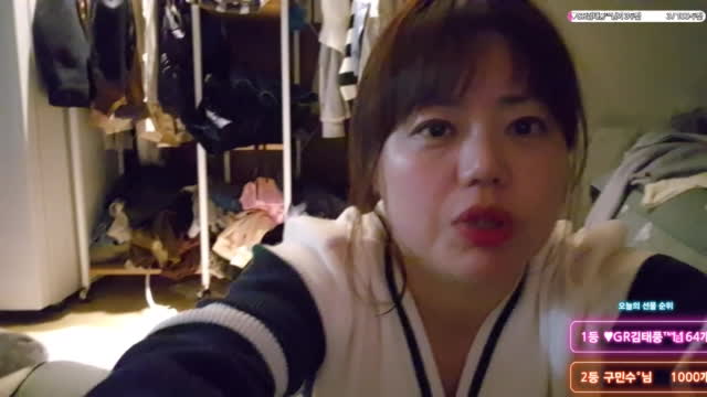 (세찬크루)1시간안에 남자5명한테 전번따기 성공 | SOOP VOD