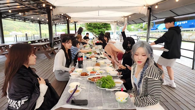 안예슬x남순 잠시 후 비키니...1박2일 수니그룹MT | SOOP VOD