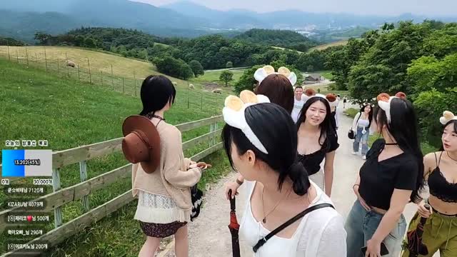 [캐치]달려오는 모습 사진 찍은 최군 [최가네 전체멤버 평창M.T] | SOOP VOD