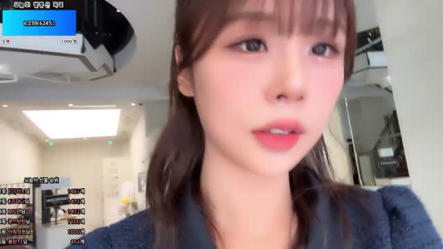 [캐치]첨 공방 MC 보는날 너무 너무 이쁜 지얀~~ | SOOP VOD